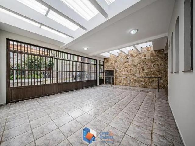Casa para venda em Vila Prudente com 3 quartos, sendo 1 suíte, 237m²