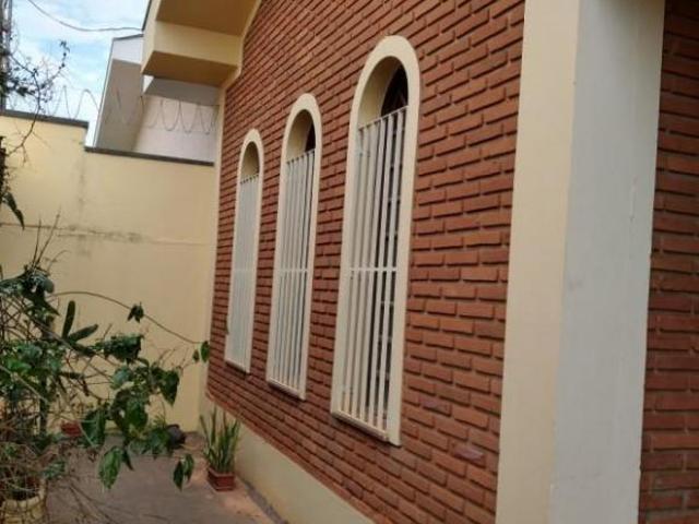 Casa para venda em Vila Rancho Velho de 106.00m² com 3 Quartos, 1 Suite e 2 Garagens