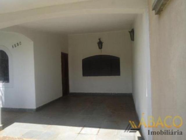 Casa para venda em Vila Rancho Velho de 100.00m² com 2 Quartos, 1 Suite e 2 Garagens