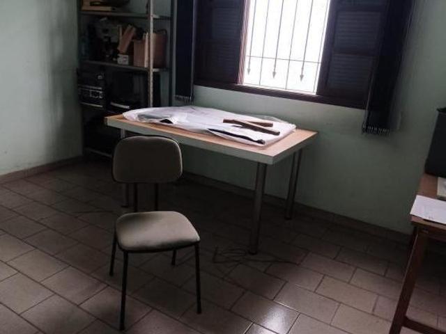 Casa para venda em Vila Ré de 210.00m² com 2 Quartos, 1 Suite e 4 Garagens