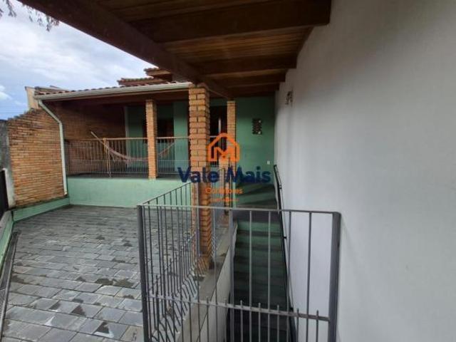Casa para venda em Vila Regina Célia de 200.00m² com 3 Quartos, 1 Suite e 2 Garagens
