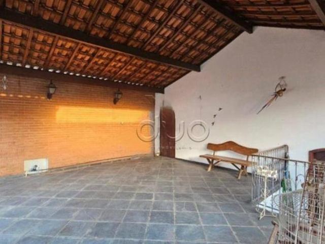 Casa para venda em Vila Rezende de 194.00m² com 3 Quartos e 2 Garagens