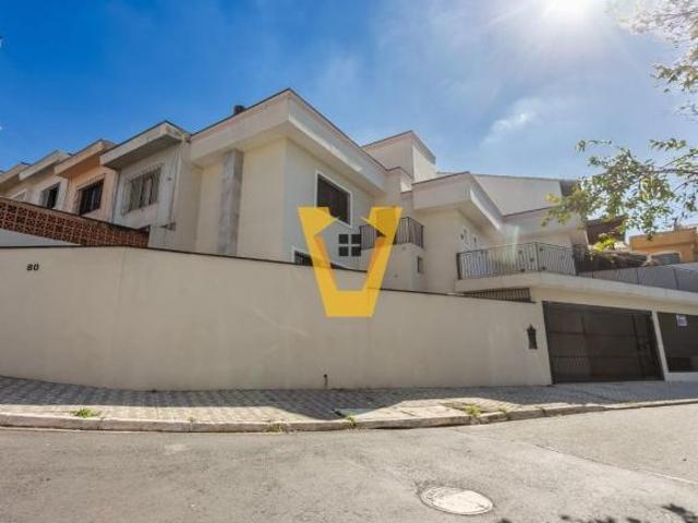 Casa para venda em Vila Rio Branco com 3 quartos, sendo 1 suíte, 138m²