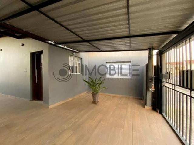 Casa para venda em Vila Rubens de 243.72m² com 3 Quartos, 2 Suites e 3 Garagens