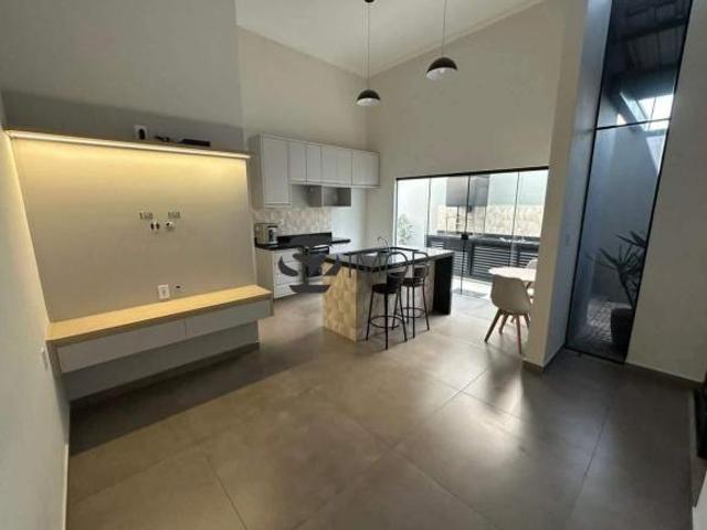 Casa para venda em Vila São Carlos de 107.76m² com 2 Quartos, 1 Suite e 2 Garagens
