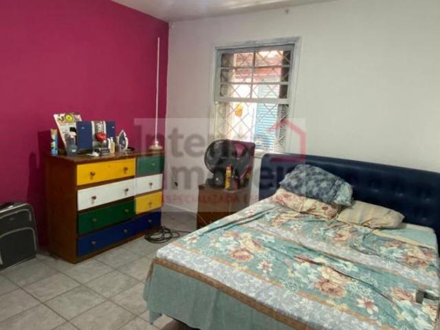 Casa para venda em Vila São Geraldo de 350.00m² com 4 Quartos e 2 Garagens