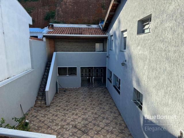 Casa para venda em Vila São João Batista em Jundiaí São Paulo de 240.00m² com 3 Quartos, 1 Suíte e 3 Garagens