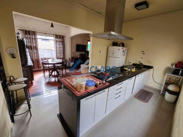 Casa para venda em Vila São João Da Boa Vista de 385.00m² com 2 Quartos e 4 Garagens