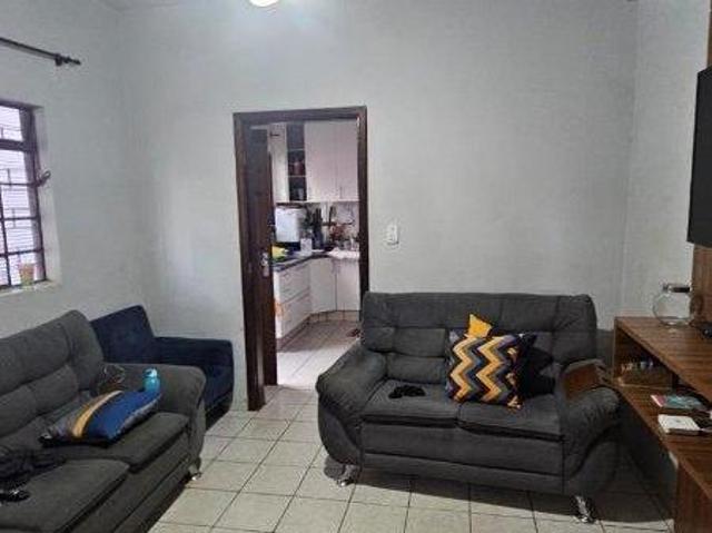 Casa para venda em Vila São Jorge de 346.00m² com 3 Quartos, 1 Suite e 2 Garagens