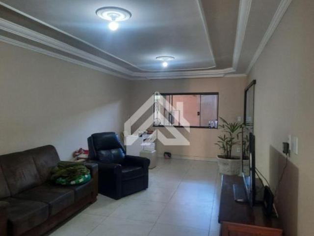 Casa para venda em Vila São Miguel de 130.00m² com 3 Quartos, 1 Suite e 2 Garagens