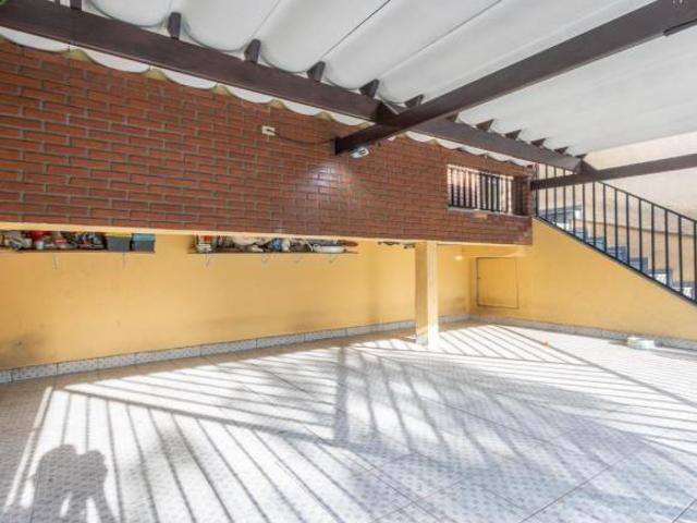 Casa para venda em Vila São Paulo Cidade Ademar com 4 quartos, sendo 1 suíte, 140m²