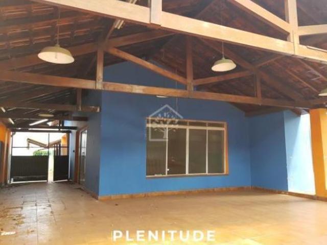Casa para venda em Vila São Paulo de 378.00m² com 3 Quartos e 3 Garagens