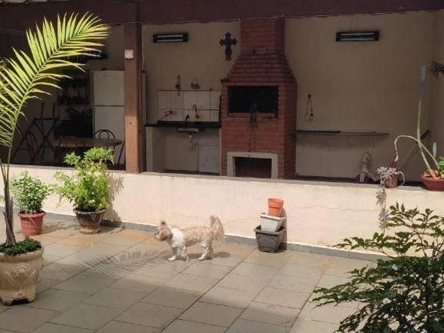 Casa para venda em Vila São Pedro de 214.00m² com 3 Quartos, 1 Suite e 2 Garagens