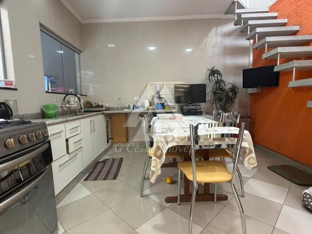 Casa para venda em Vila São Pedro em Santo André São Paulo de 253.00m² com 3 Quartos, 2 Suítes e 4 Garagens