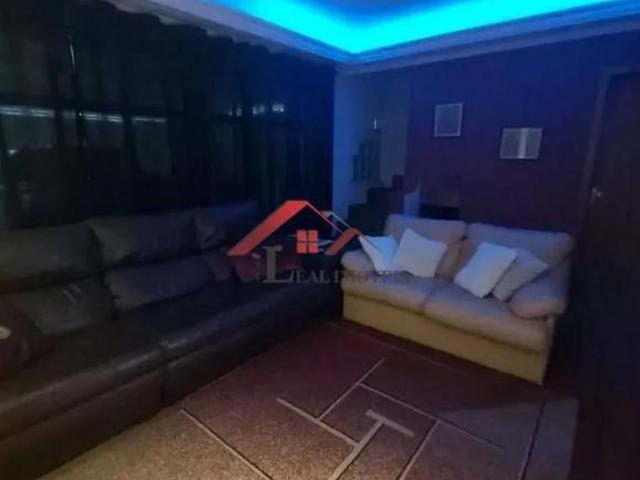 Casa para venda em Vila Scarpelli de 240.00m² com 3 Quartos, 2 Suites e 3 Garagens