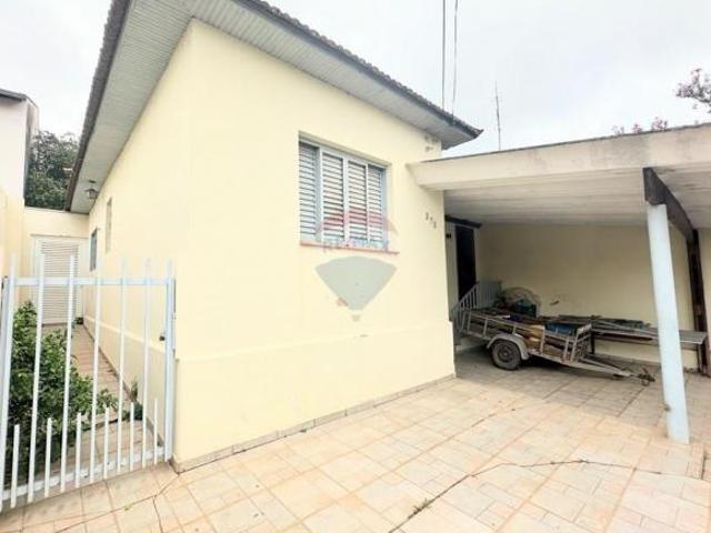 Casa para venda em Vila Santa Catarina de 71.00m² com 3 Quartos e 2 Garagens
