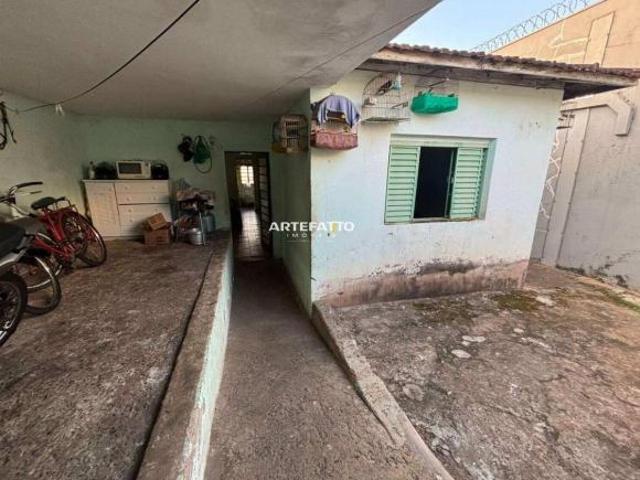 Casa para venda em Vila Santa Cruz de 100.00m² com 3 Quartos e 2 Garagens