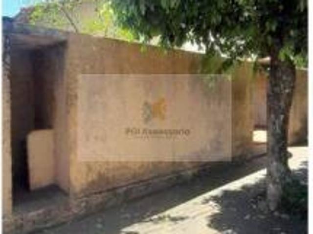Casa para venda em Vila Santa Cruz de 244.00m² com 4 Quartos e 2 Garagens