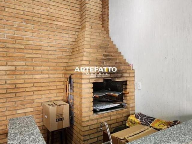 Casa para venda em Vila Santa Cruz de 234.00m² com 3 Quartos, 1 Suite e 2 Garagens