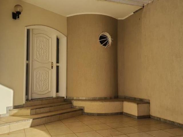Casa para venda em Vila Santa Cruz de 407.00m² com 5 Quartos, 4 Suites e 4 Garagens