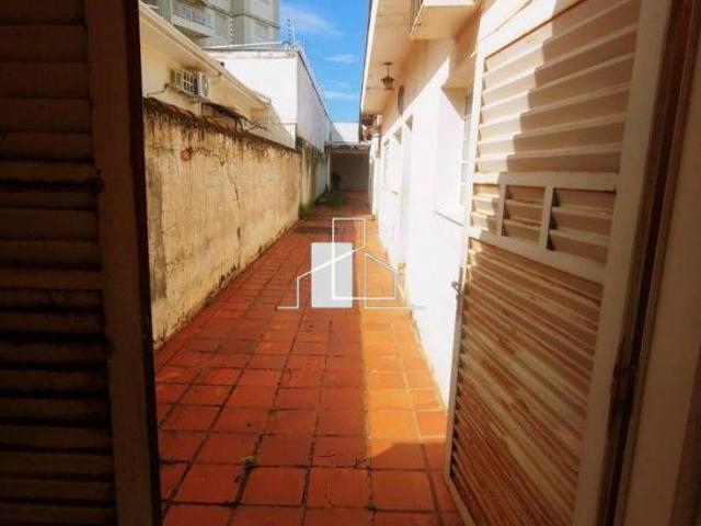 Casa para venda em Vila Santa Cruz de 528.00m² com 3 Quartos, 1 Suite e 8 Garagens