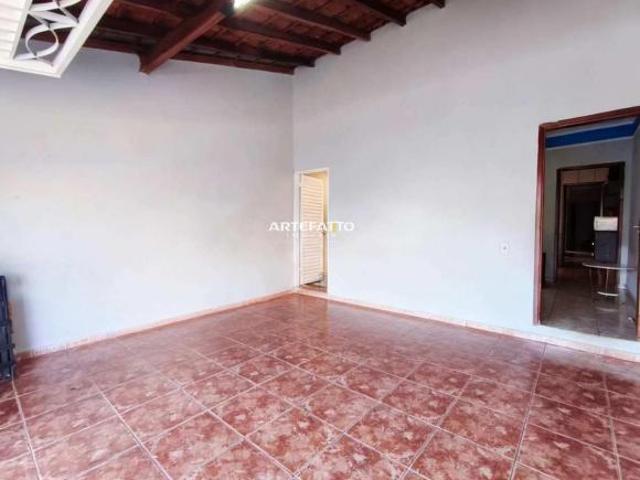 Casa para venda em Vila Santa Cruz de 90.00m² com 3 Quartos e 2 Garagens