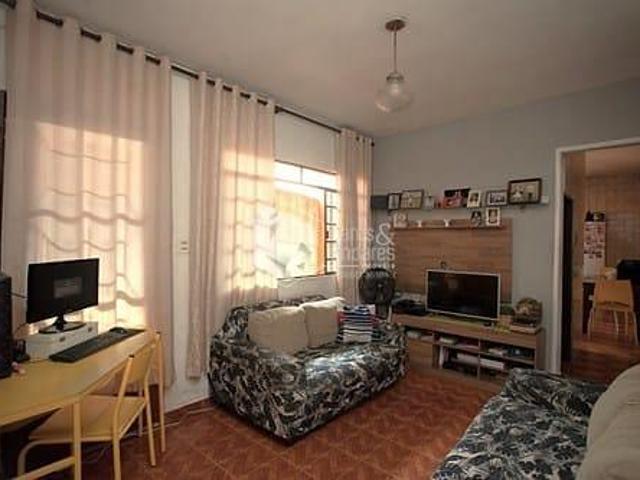 Casa para venda em Vila Santa Edwiges com 3 quartos, 150m²