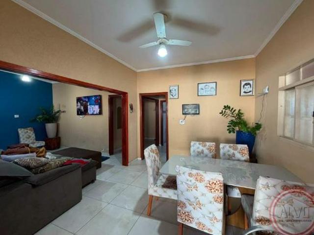 Casa para venda em Vila Santa Eliza de 220.00m² com 4 Quartos, 4 Suites e 2 Garagens