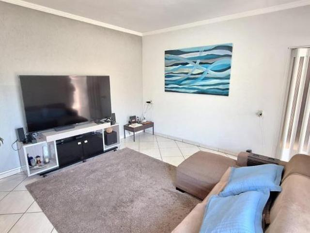 Casa para venda em Vila Santa Luzia de 66.60m² com 2 Quartos e 2 Garagens