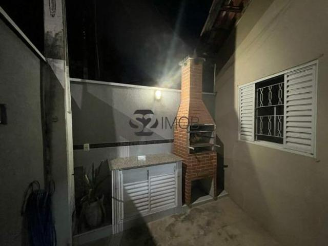 Casa para venda em Vila Santa Luzia de 166.70m² com 4 Quartos e 1 Garagem