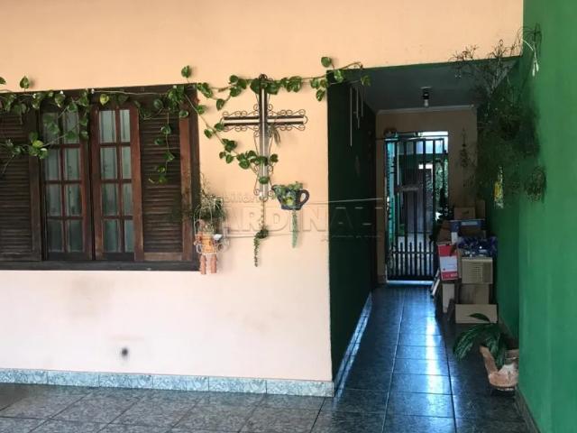 Casa para venda em Vila Santa Madre Cabrini em São Carlos São Paulo de 120.00m² com 2 Quartos e 2 Garagens