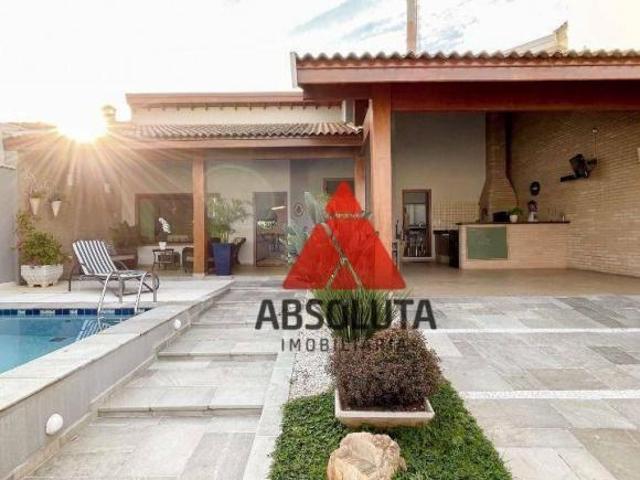 Casa para venda em Vila Santa Maria de 250.00m² com 3 Quartos, 1 Suite e 4 Garagens