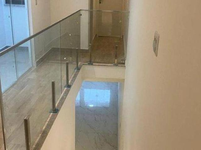 Casa para venda em Vila Santana de 170.00m² com 3 Quartos, 2 Suites e 4 Garagens