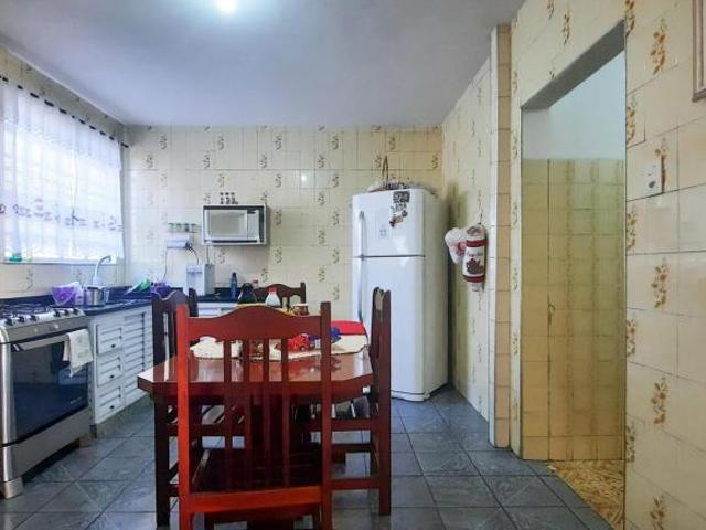 Casa para venda em Vila Santana de 189.77m² com 2 Quartos, 1 Suite e 4 Garagens