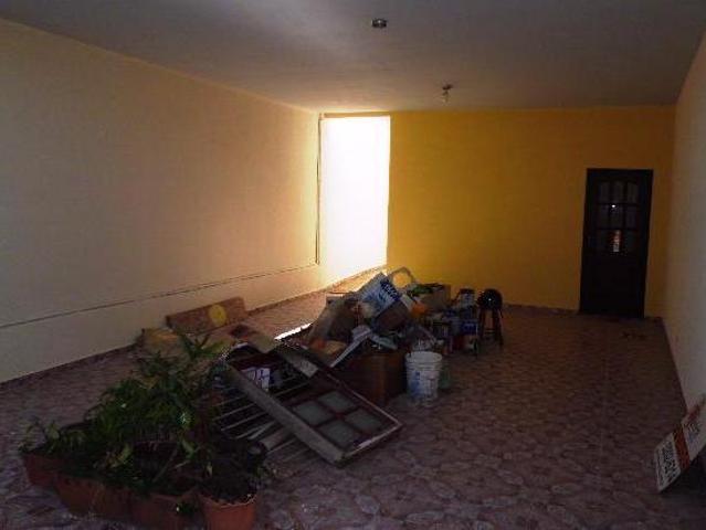 Casa para venda em Vila Santana de 210.00m² com 4 Quartos, 1 Suite e 4 Garagens