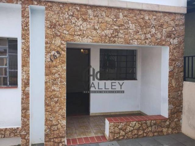 Casa para venda em Vila Santana de 88.00m² com 3 Quartos