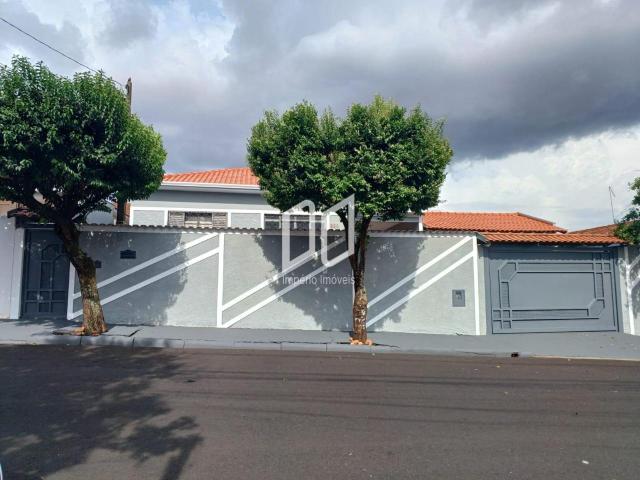 Casa para venda em Vila Santana em Araraquara São Paulo de 517.00m² com 4 Quartos e 3 Garagens