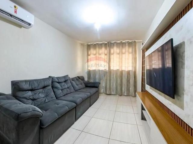 Casa para venda em Vila Santo Antônio de 203.00m² com 3 Quartos e 2 Garagens