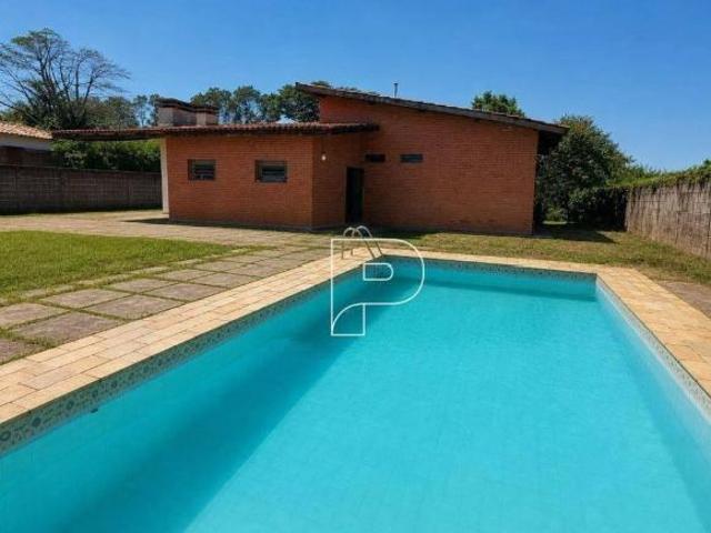 Casa para venda em Vila Santo Antônio de 219.00m² com 3 Quartos, 1 Suite e 12 Garagens