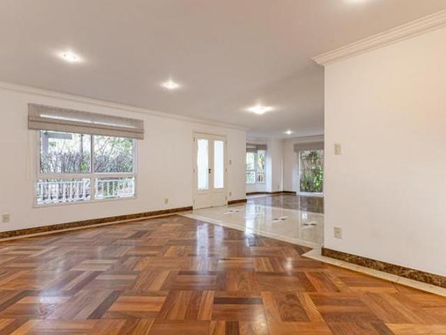 Casa para venda em Vila Sônia de 569.00m² com 4 Quartos, 4 Suites e 4 Garagens