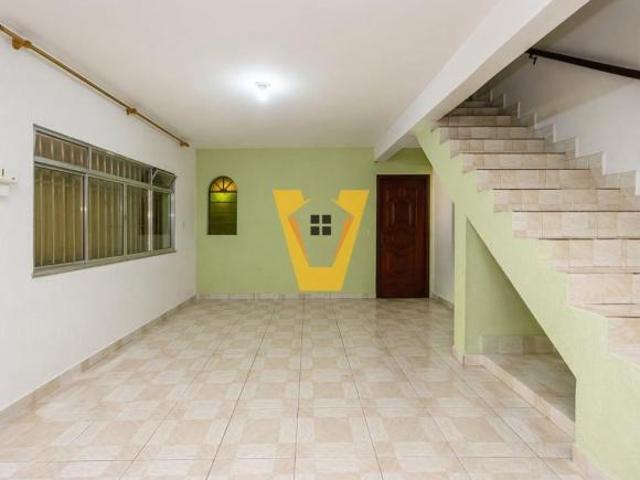 Casa para venda em Vila Sofia com 3 quartos, sendo 1 suíte, 168m²