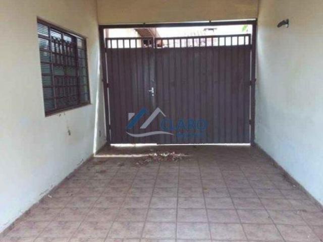 Casa para venda em Vila Souto de 160.00m² com 3 Quartos, 1 Suite e 4 Garagens