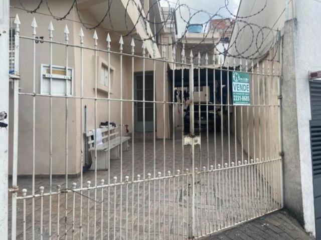 Casa para venda em Vila Souza com 8 quartos, sendo 4 suítes, 245m²