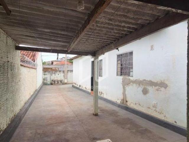 Casa para venda em Vila Suconasa de 167.00m² com 2 Quartos e 2 Garagens