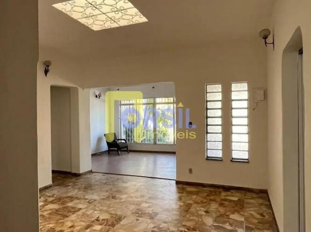 Casa para venda em Vila Sud Menuci de 183.25m² com 4 Quartos, 2 Suites e 2 Garagens