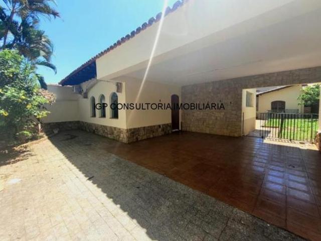 Casa para venda em Vila Suíça de 230.80m² com 4 Quartos, 1 Suite e 4 Garagens