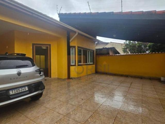 Casa para venda em Vila Suissa de 195.00m² com 4 Quartos, 4 Suites e 4 Garagens