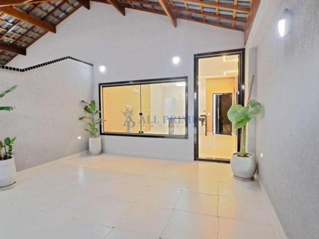 Casa para venda em Vilamar de 116.00m² com 3 Quartos, 2 Suites e 2 Garagens