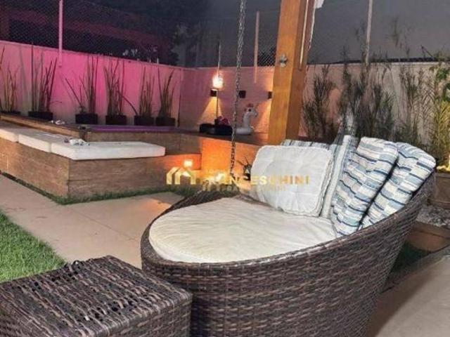 Casa para venda em Villa Branca de 238.00m² com 3 Quartos, 1 Suite e 4 Garagens