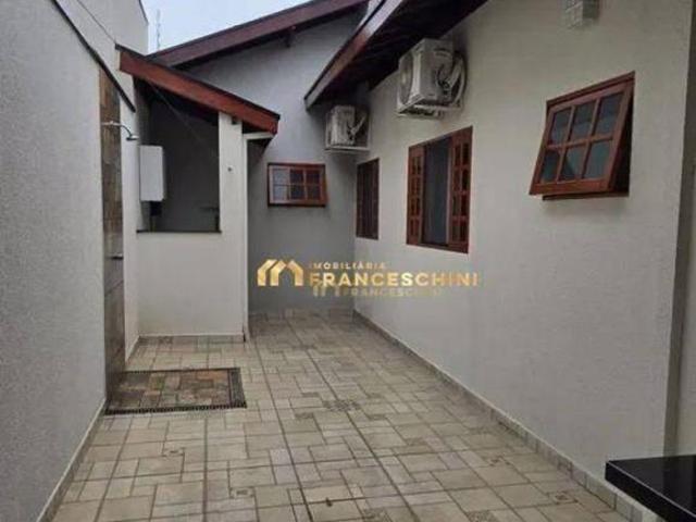 Casa para venda em Villa Branca de 90.00m² com 3 Quartos e 1 Suite